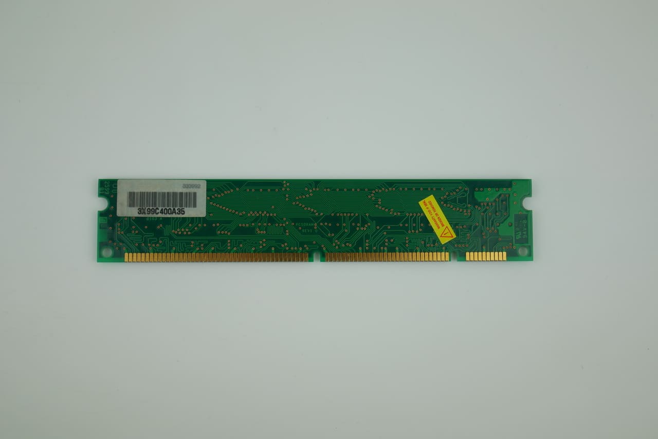 DIMM MICRON DDR 32MB ( MT4LSDT464AG-10CB2) * – factoria del hardware